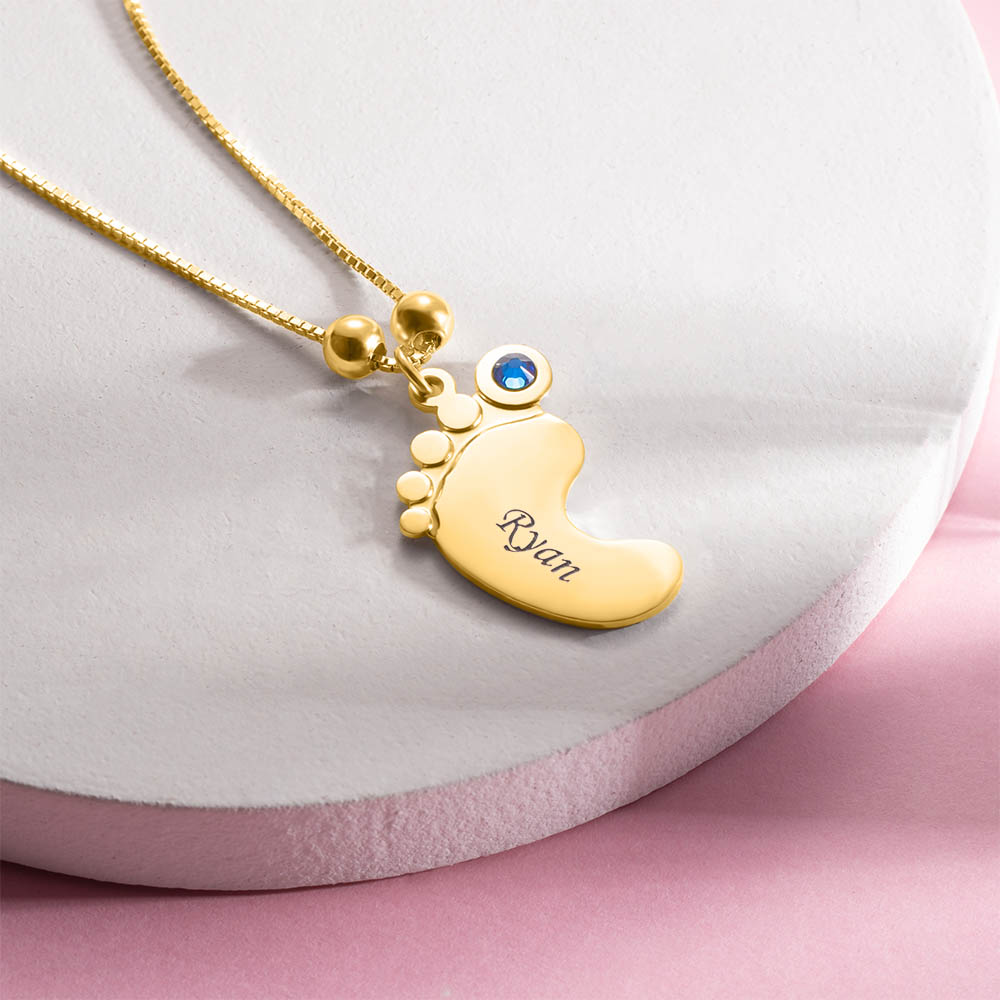 Personalized Mother's Necklace Baby Feet 1-5 Name Charms