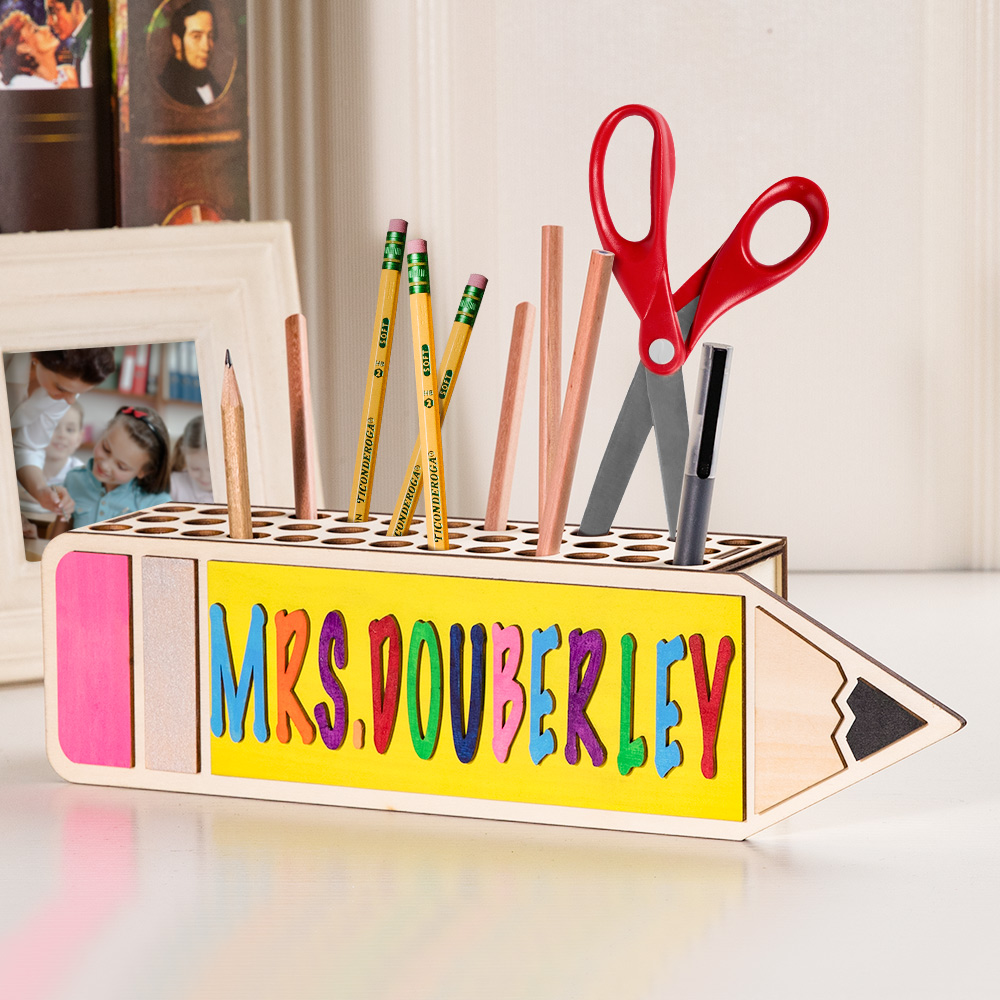 Personalized Teacher Appreciation Wood Pencil Pen Holder Gift Callie