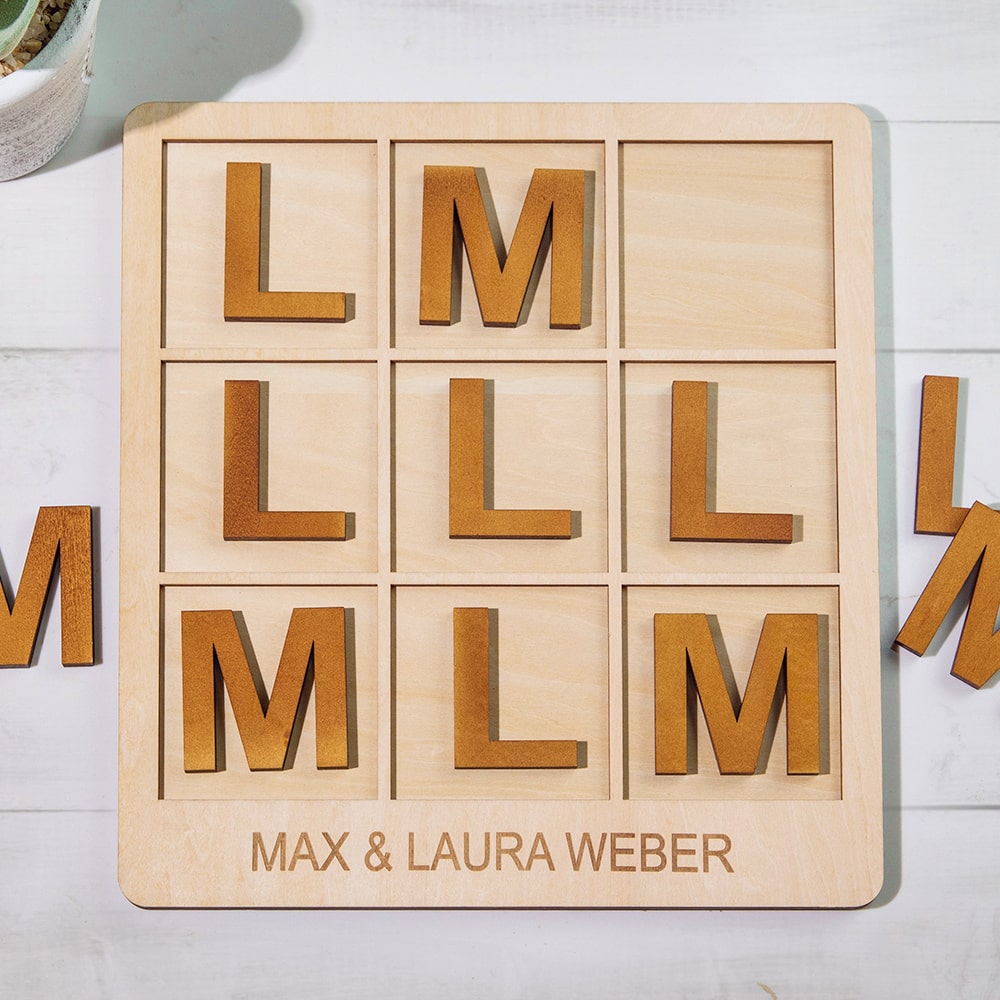 Personalized Tic Tac Toe Wooden Board Game Family Gifts - CALLIE