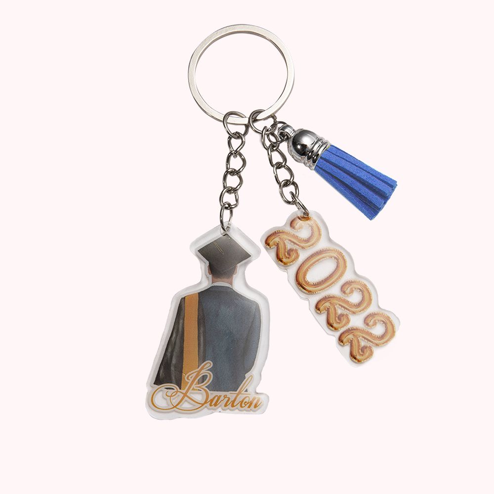Personalized Graduation Silhouettes Keychain 2022 with Tassel - CALLIE