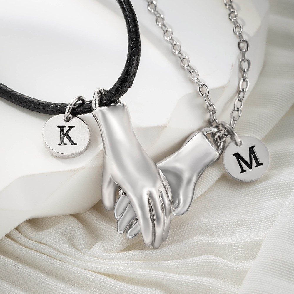 Custom Best Friends Couple Hand in Hand Magnetic Necklace - CALLIE