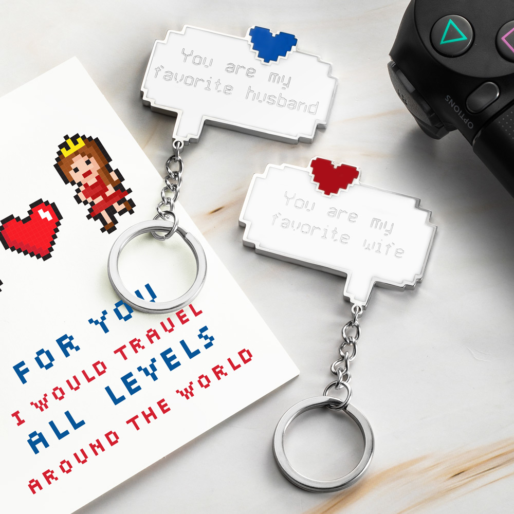 Personalized Pixel Dialog Keychains for Couples and Game Lovers - CALLIE