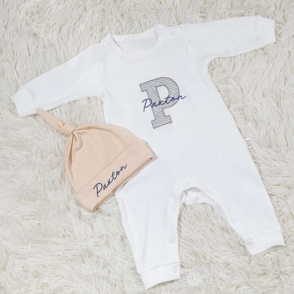 Personalized Neutral Baby Romper Set with Hat and Gloves Coming Home ...