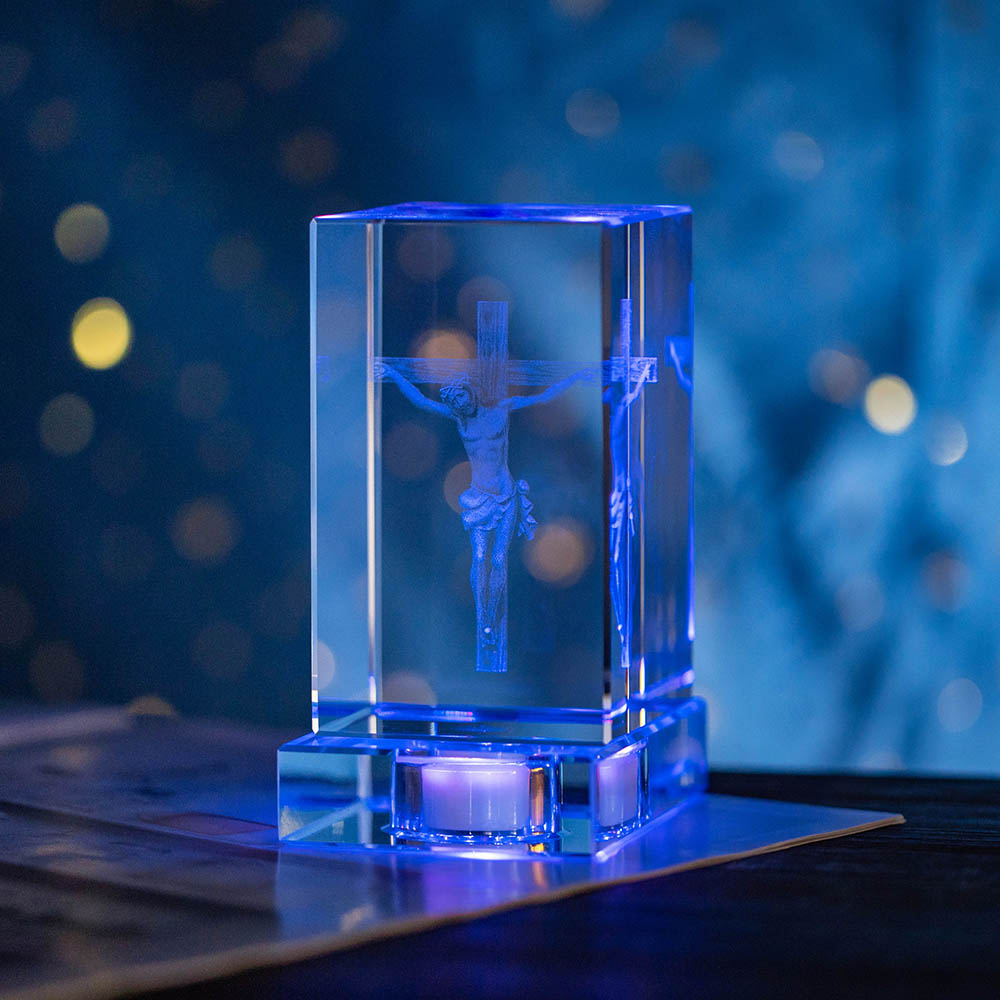 Personalized 3D Nativity Scene Photo Crystal Cube Keepsake Gift - CALLIE