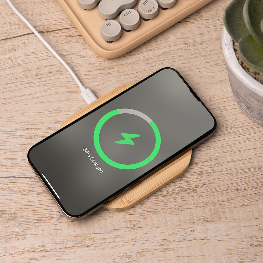 Personalized Wood Wireless Charger with Engraving Photo - CALLIE