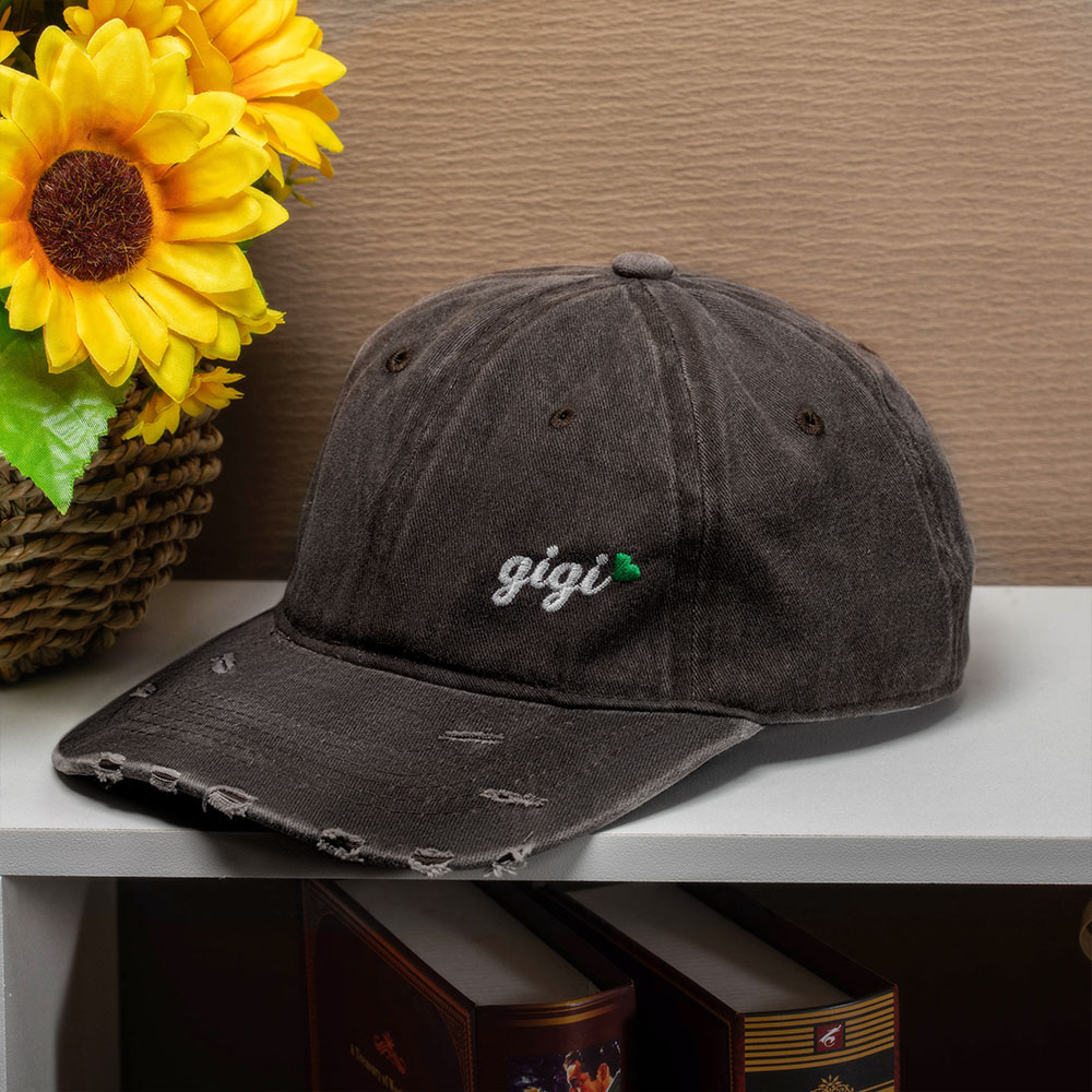 Personalized Vintage Embroidered Name Baseball Cap with Heart for Mama ...