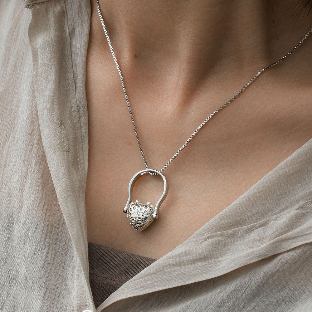 Personalized Love Bee Honeycomb Gemstone Photo Pendant Ring Necklace ...