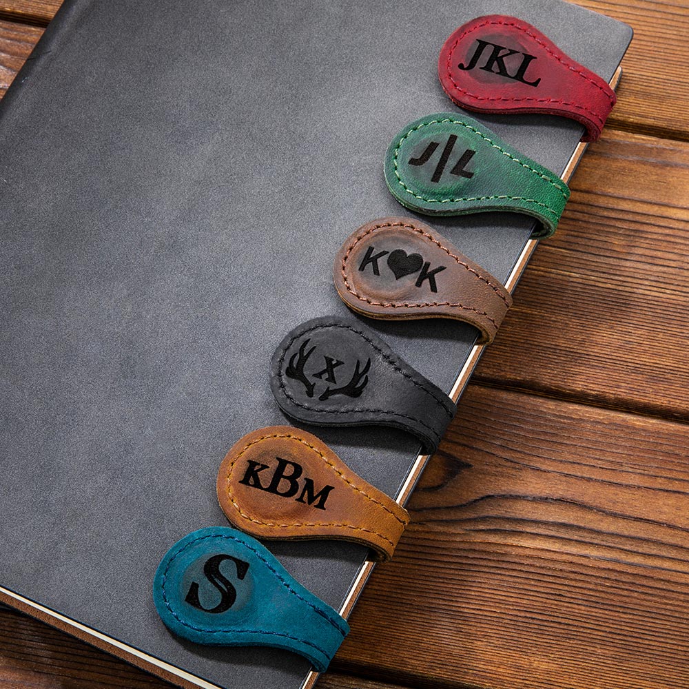 Personalized Magnetic Leather Bookmark with Engraved Monogram Reader ...