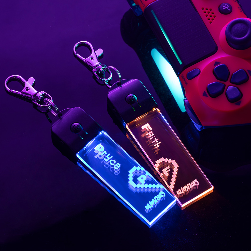 Personalized Pair of LED Gamer Couple Keychain Romantic Keyring Set ...