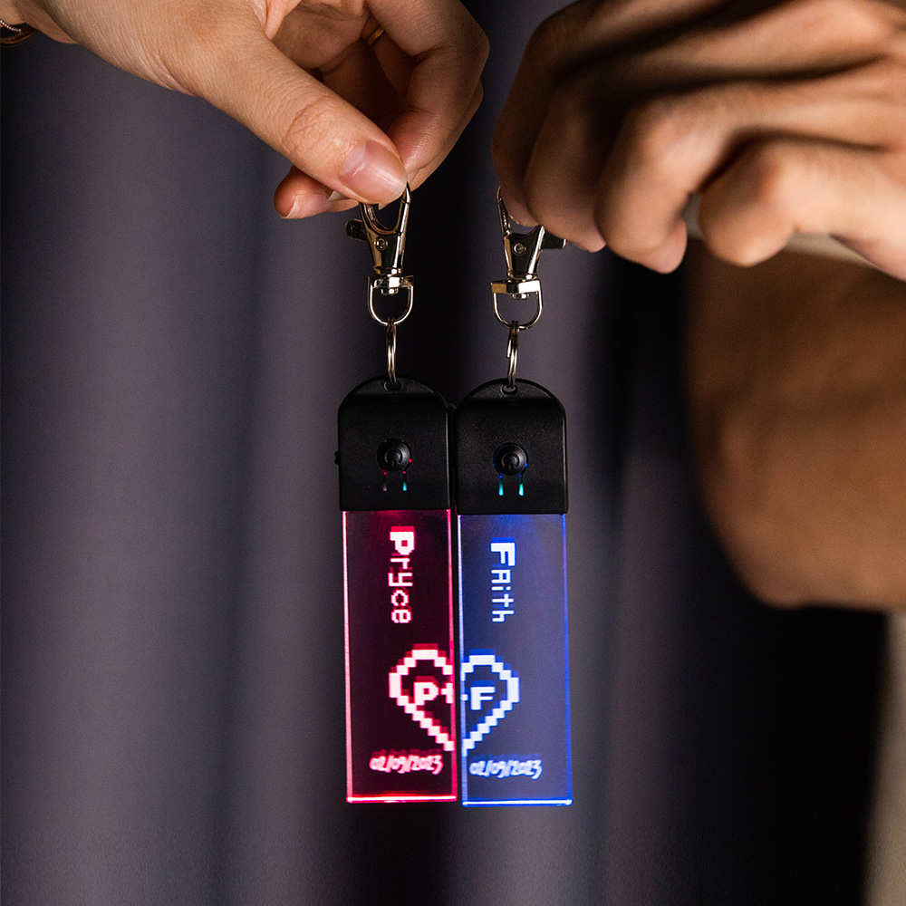 Personalized Pair of LED Gamer Couple Keychain Romantic Keyring Set ...