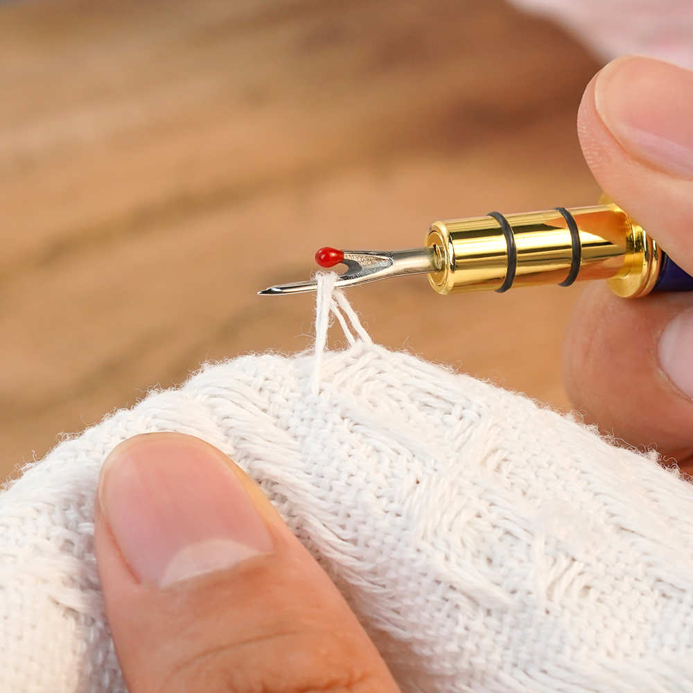 Personalized Seam Ripper and Stiletto 2 in 1 Sewing Tool - CALLIE