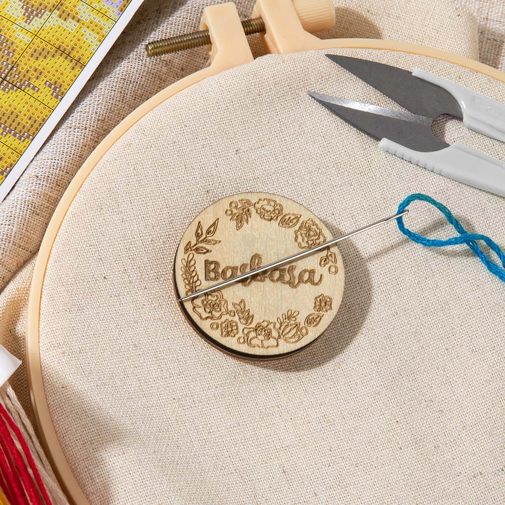 Personalized Magnetic Flower Needle Holder with Engraved Name Birthday ...