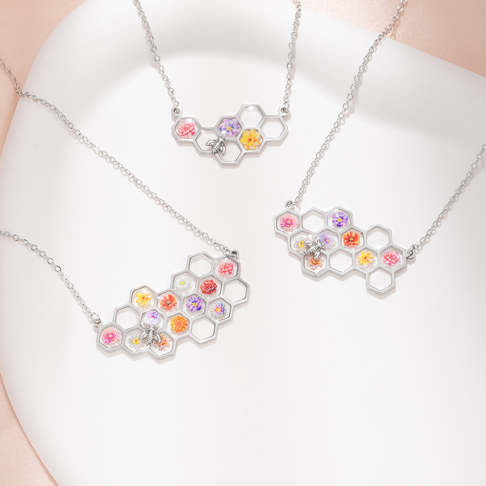Personalized Birth Flower Honeycomb Pendant Necklace Dainty Bee Jewelry ...
