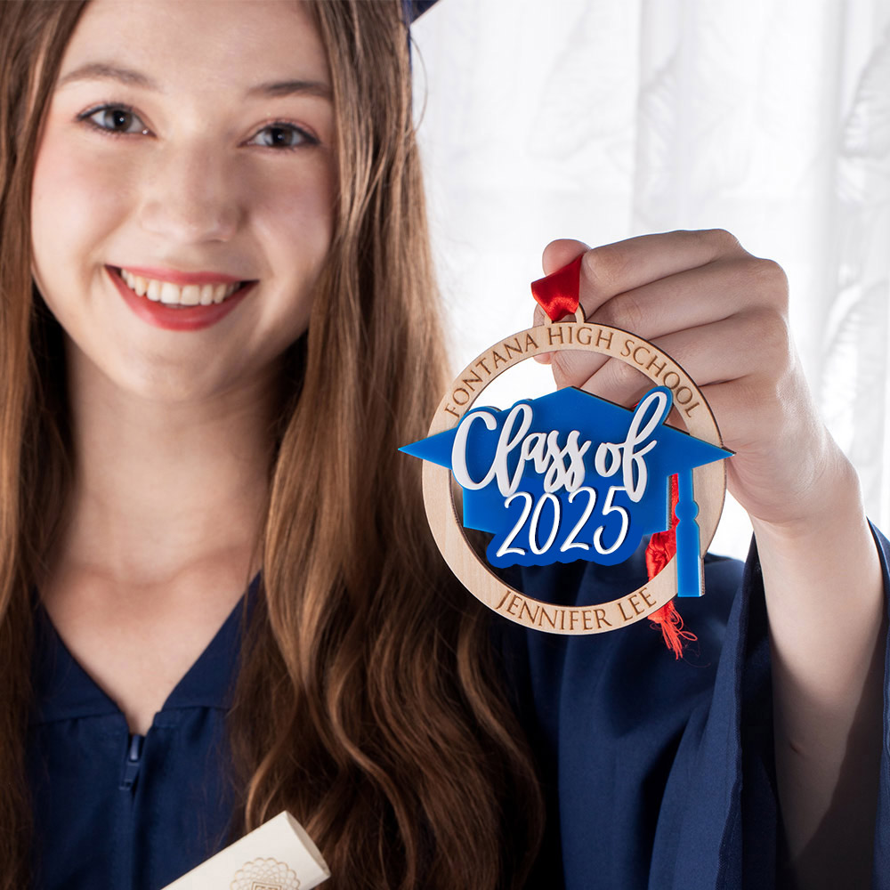Personalized Class of 2025 Graduation Medal Ornament with Engraved Text ...