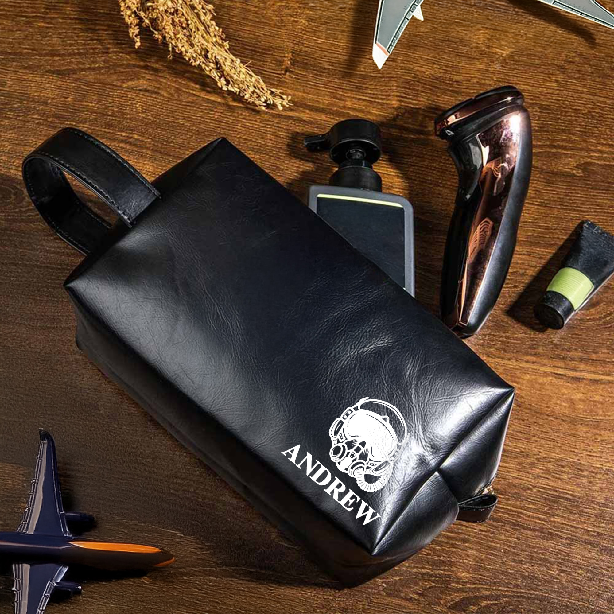 Personalized Airplane Pilot Waterproof PU Leather Large Toiletry Bag ...