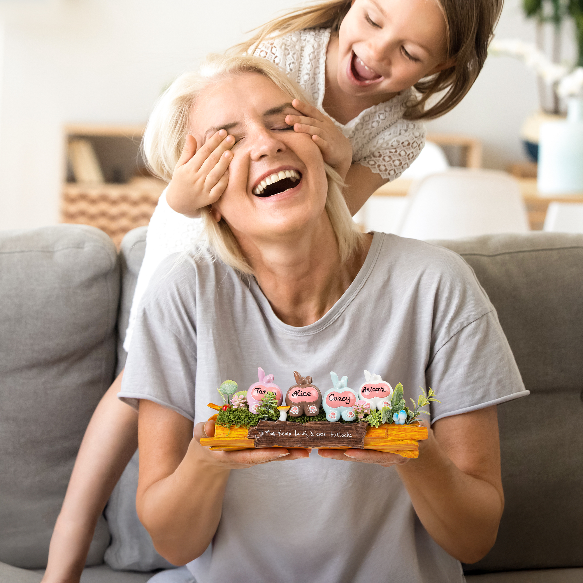 Personalised Cute Family Bunny Tree Stump Figurines with 1-16 Names and ...