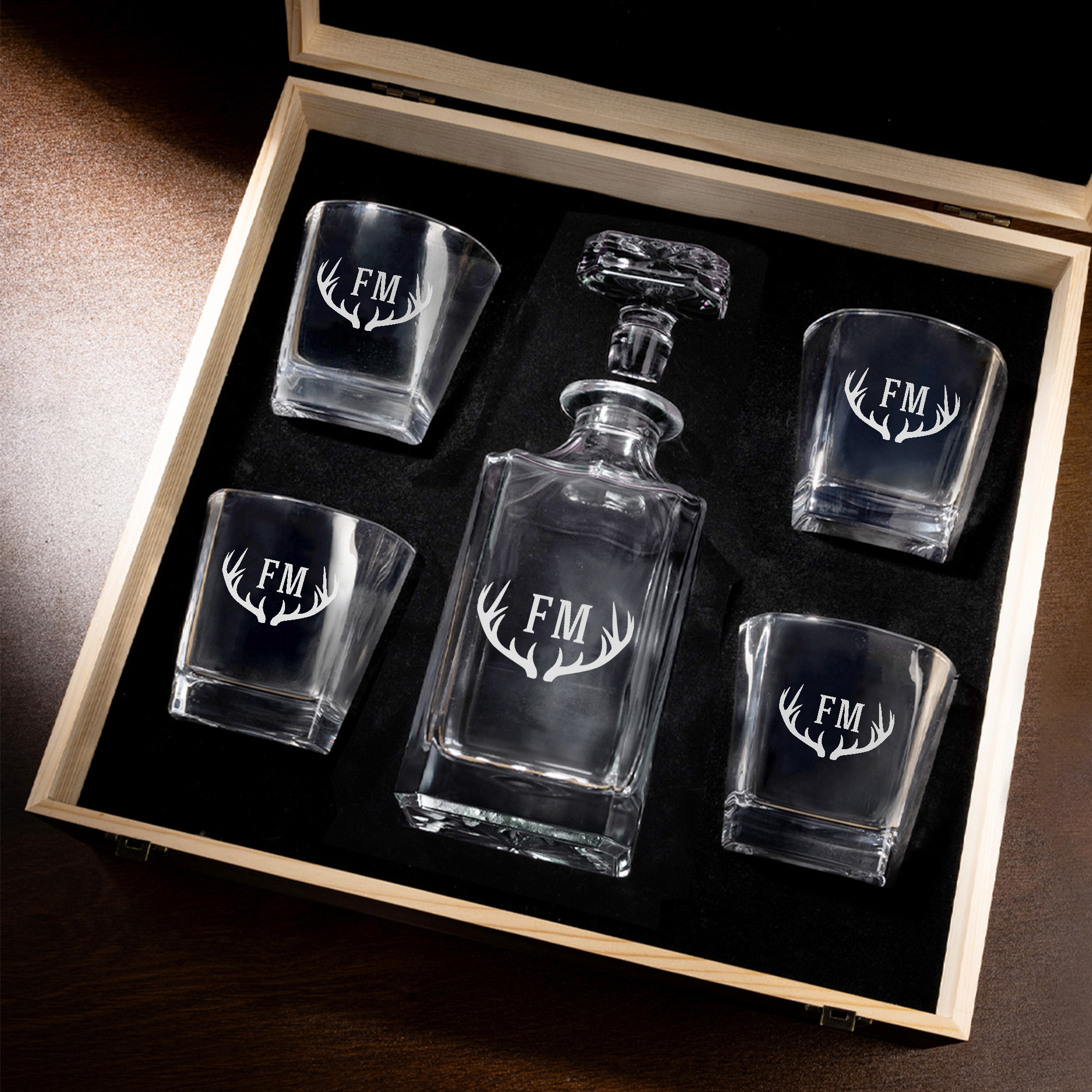 Personalised Engraved Deer Silhouette Decanter 2 Glasses Set with ...