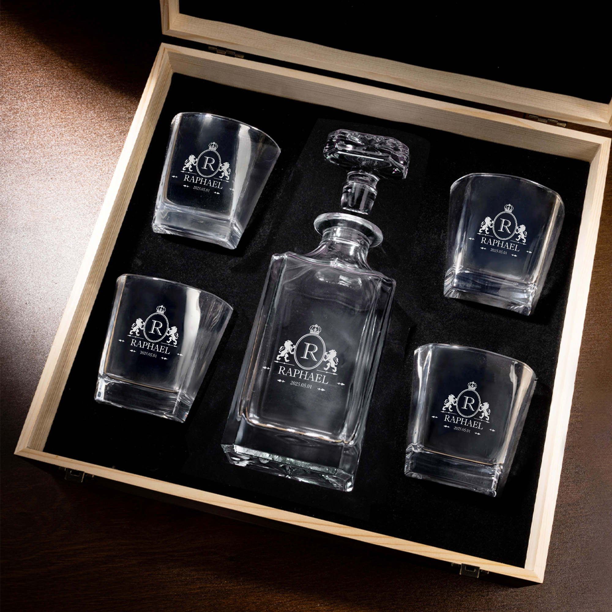 Personalised Lion Vintage Border Whiskey Glass Wooden Box Set with ...