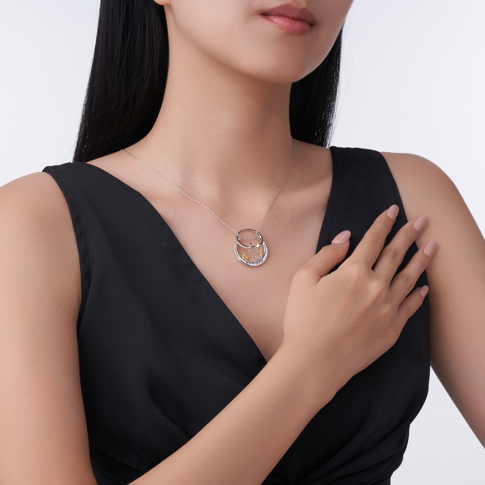 Personalizzato Squisito Luna Sole Anello Collana con testo Matrimonio ...