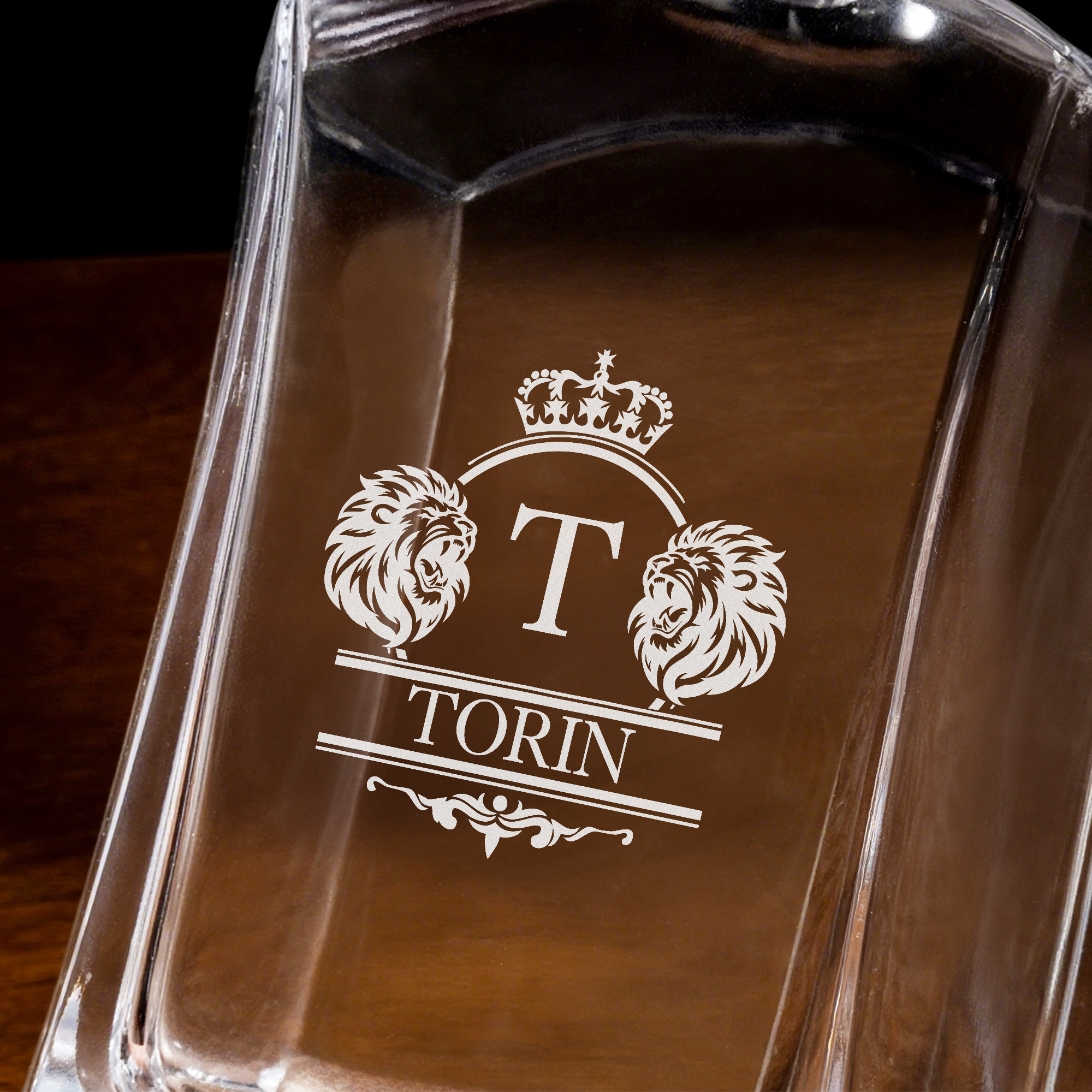 Personalised Lion Crown Monogram Whiskey Decanter and 2 Glasses Set ...