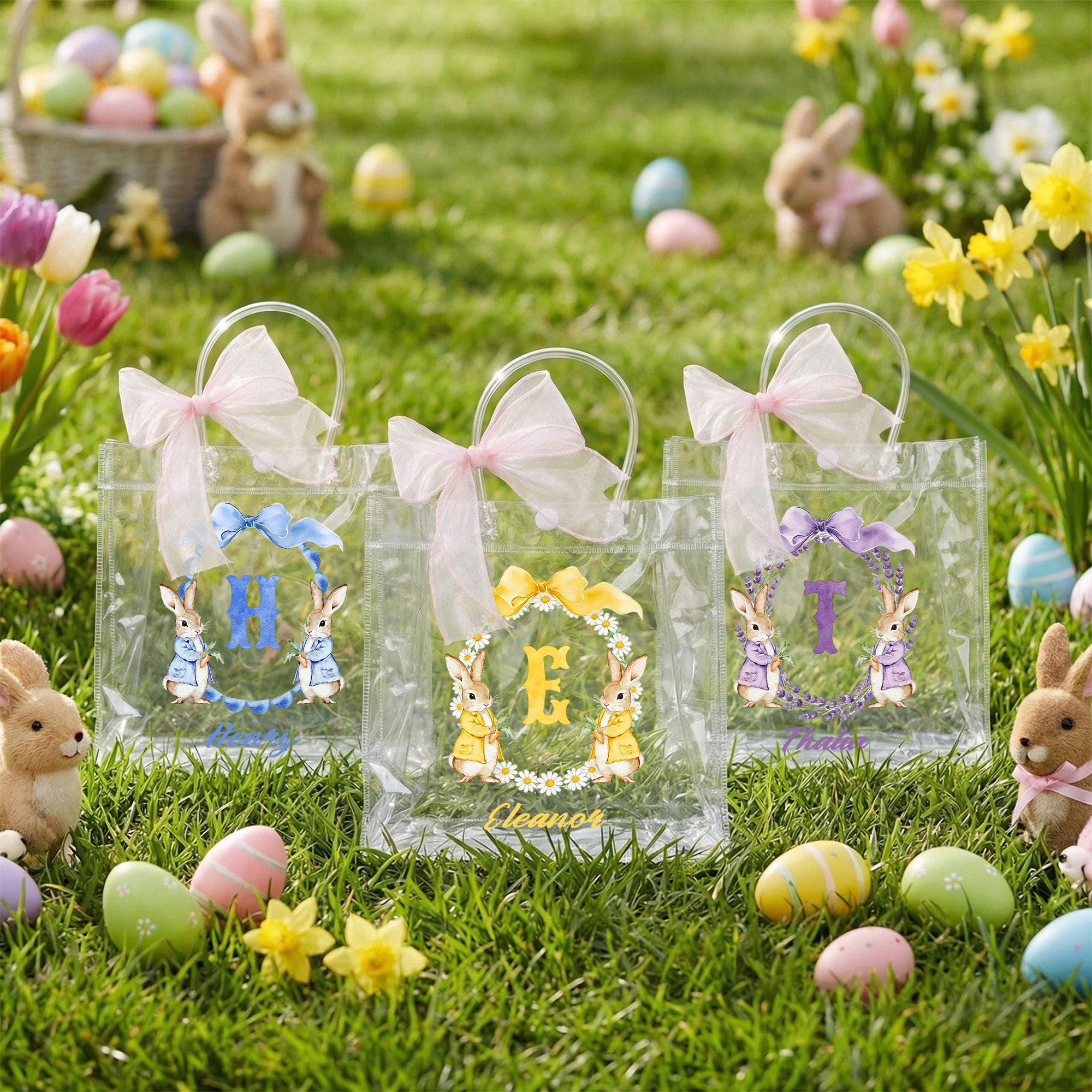 Sac cadeau transparent avec nom et ruban rose pour la chasse aux oeufs ...