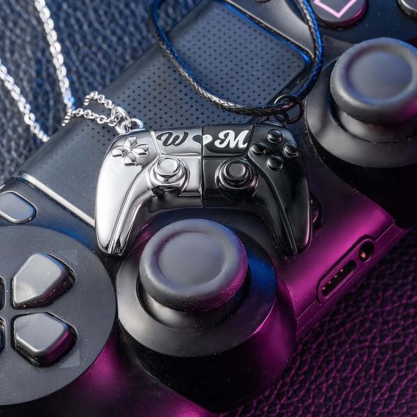Personalized Magnetic Gamer Matching Necklace Set - CALLIE