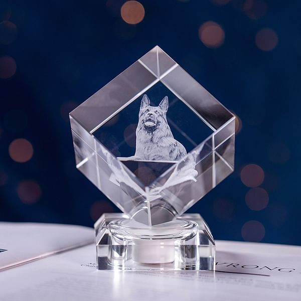 Personalized 3D Photo Engraved Cube Crystal Gift for Loved One - CALLIE