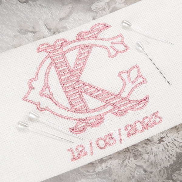 Personalized Embroidered Monogram Letter Wedding Bouquet Wrap with 4 ...
