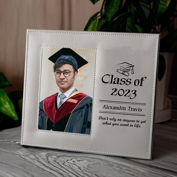 Personalized Class of 2023 Graduate Photo Frame with Graduation Message ...