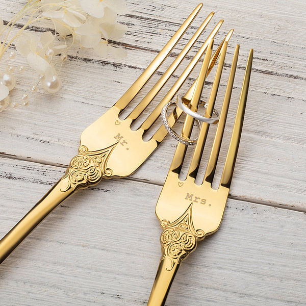Personalized Vintage Wedding Forks with Laser Engraving Mr. Mrs. and ...