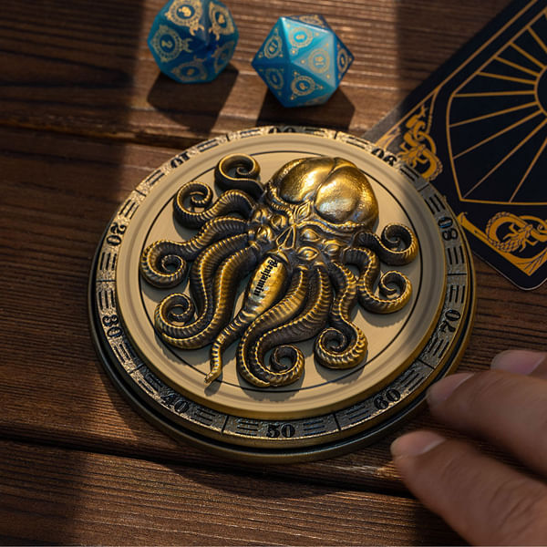 Personalized Engraved Cthulhu Dice Spinner with Name Birthday Board ...