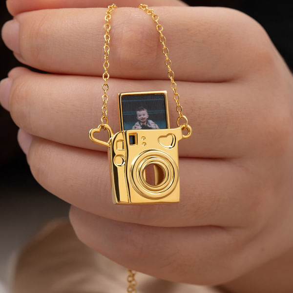 Personalized Mini Pull-Out Camera Locket Necklace with Photo ...