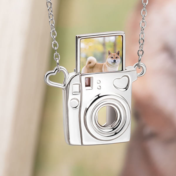 Personalized Mini Pull-Out Camera Locket Necklace with Photo ...