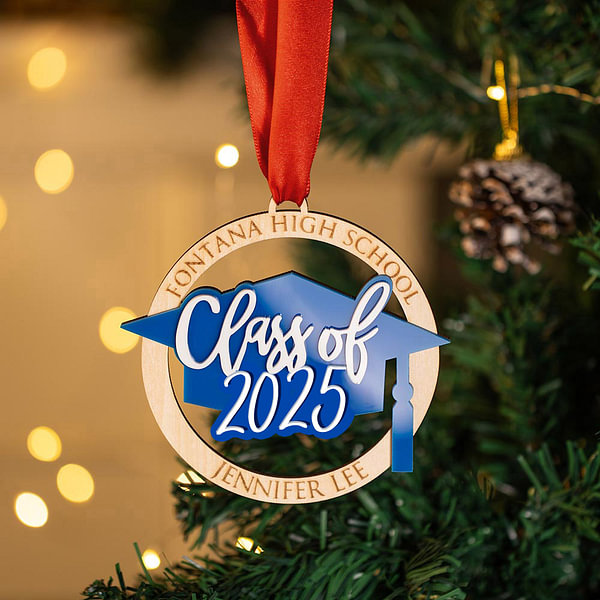 Personalized Class of 2025 Graduation Medal Ornament with Engraved Text ...